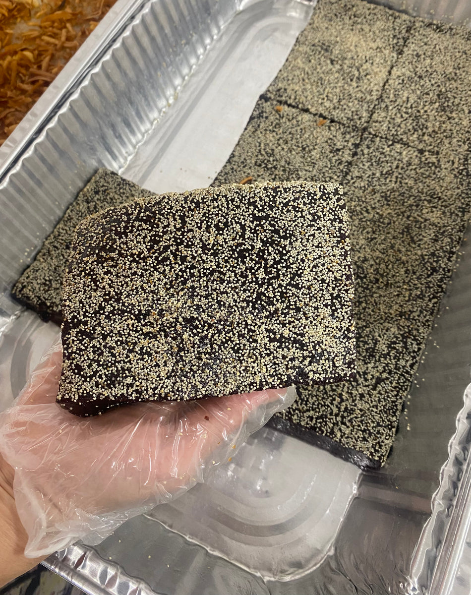 May Htate Tan Black Sticky Rice Dessert (မုန့် က လယ် မဲ) – Myanmar Food USA